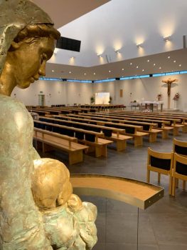 St Bede’s church – St Bede's, Basingstoke